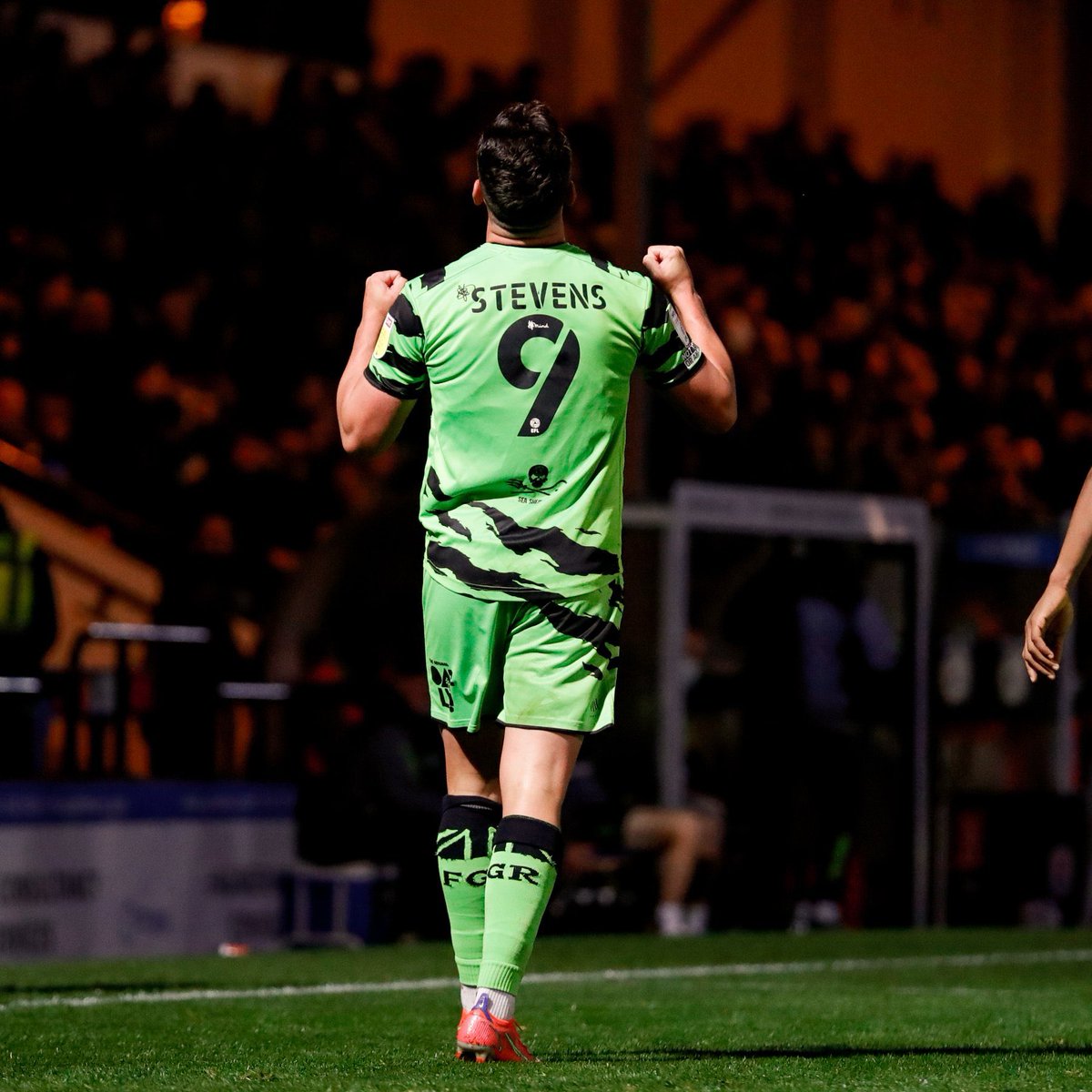 Matty Stevens wins the Supporters Club August Player of The Month Award ...